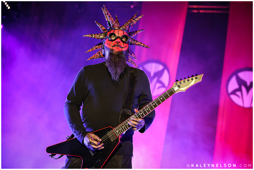 Photos: Mudvayne at The FivePoint Amphitheatre – entrtnmnt.
